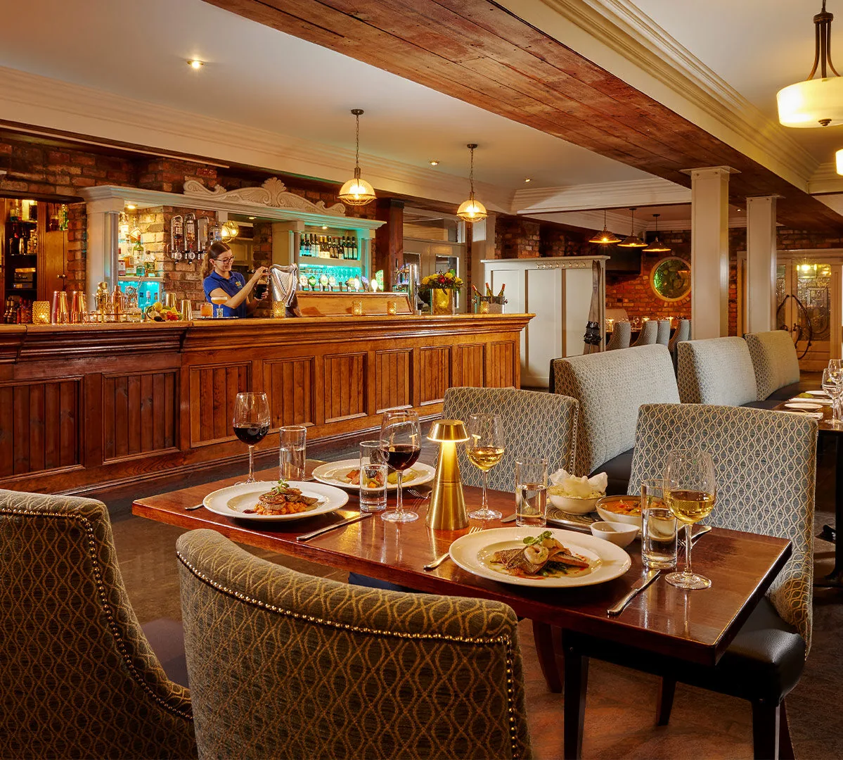 The Old Lodge Gastro Pub | Hotel Restaurant | 4* Shannon Springs Hotel
